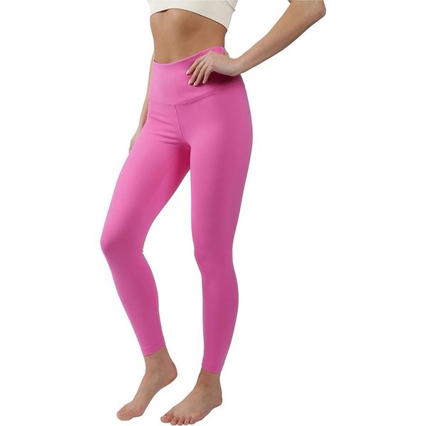 Put Your Best Leg Forward: Reviewing 5 Pairs of Must-Have Pink Leggings!