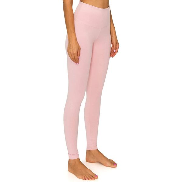 Put Your Best Leg Forward: Reviewing 5 Pairs of Must-Have Pink Leggings!