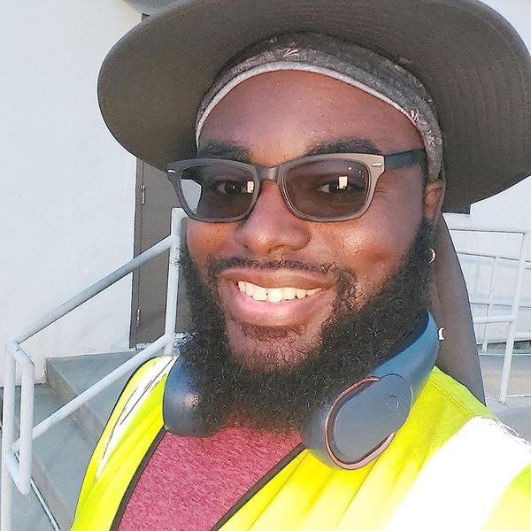 Feel the Breeze: A Roundup of 5 Neck Fans to Keep You Cool!