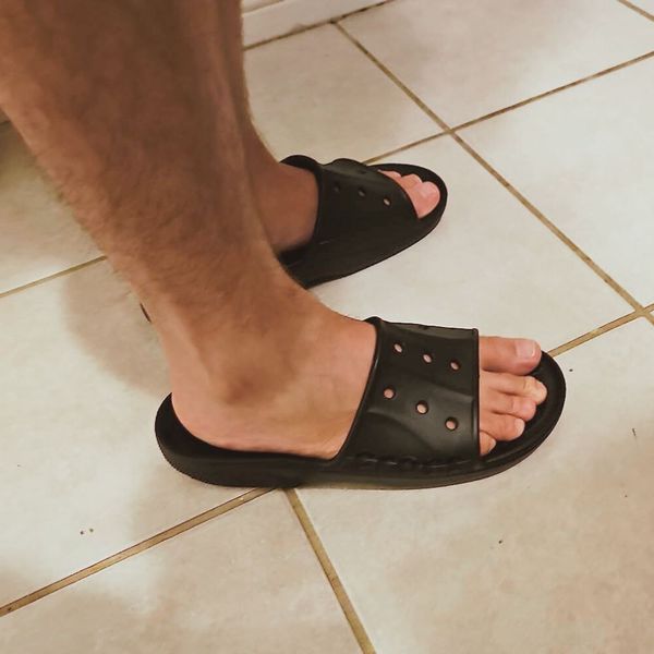 Slip Into Style: Reviewing 5 Croc Slides For Men!